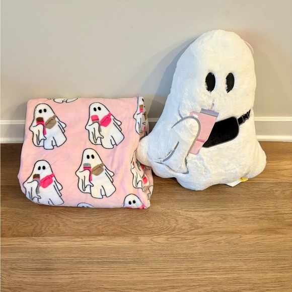 Holiday | Nwt Viral Hey Boo Blanket Rare Pink Tumbler Sling Ghost ...